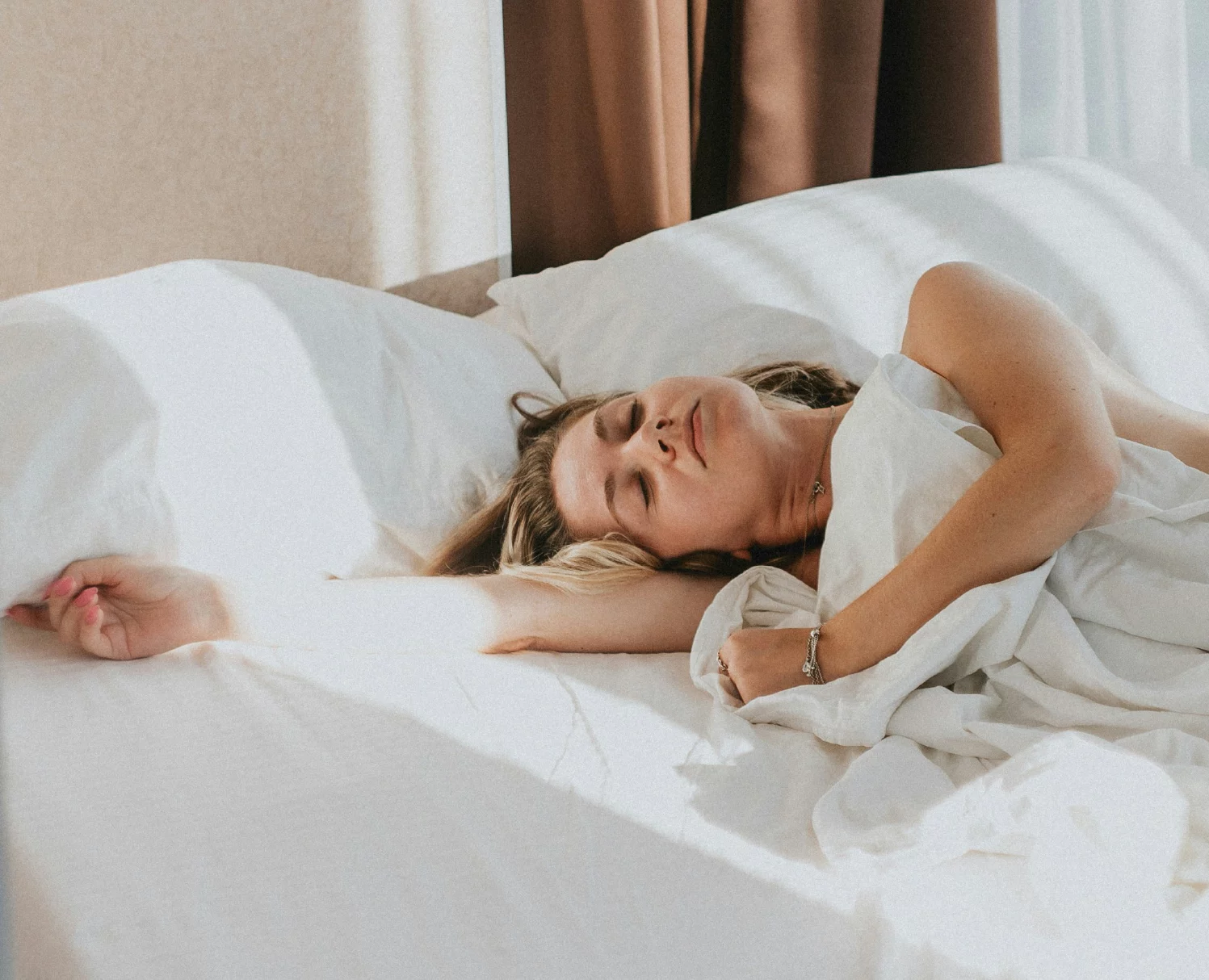 3 Habits Wrecking Your Sleep—and a 3-Day Plan to Reset Your Circadian Rhythm 3 Habits That Wreck ...